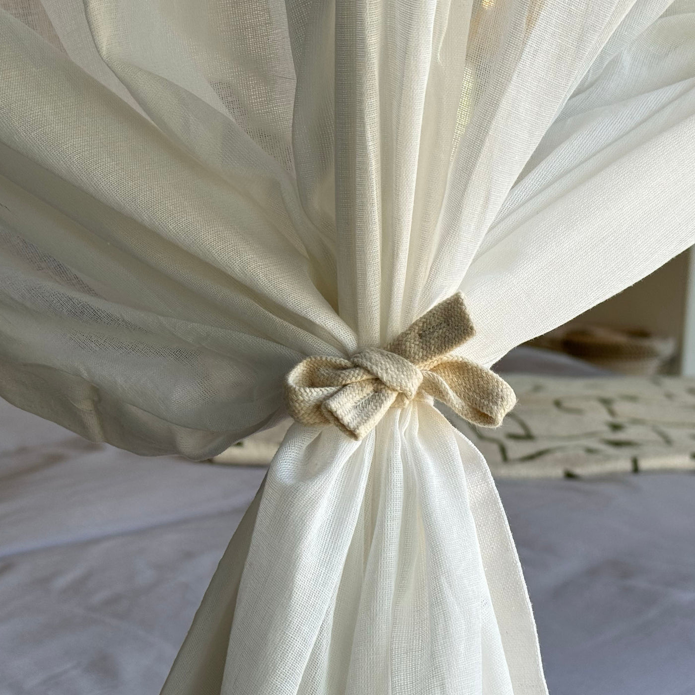 87x95 Inch 100% Organic Cotton Bed Canopy for Queen & King Size Bed ...